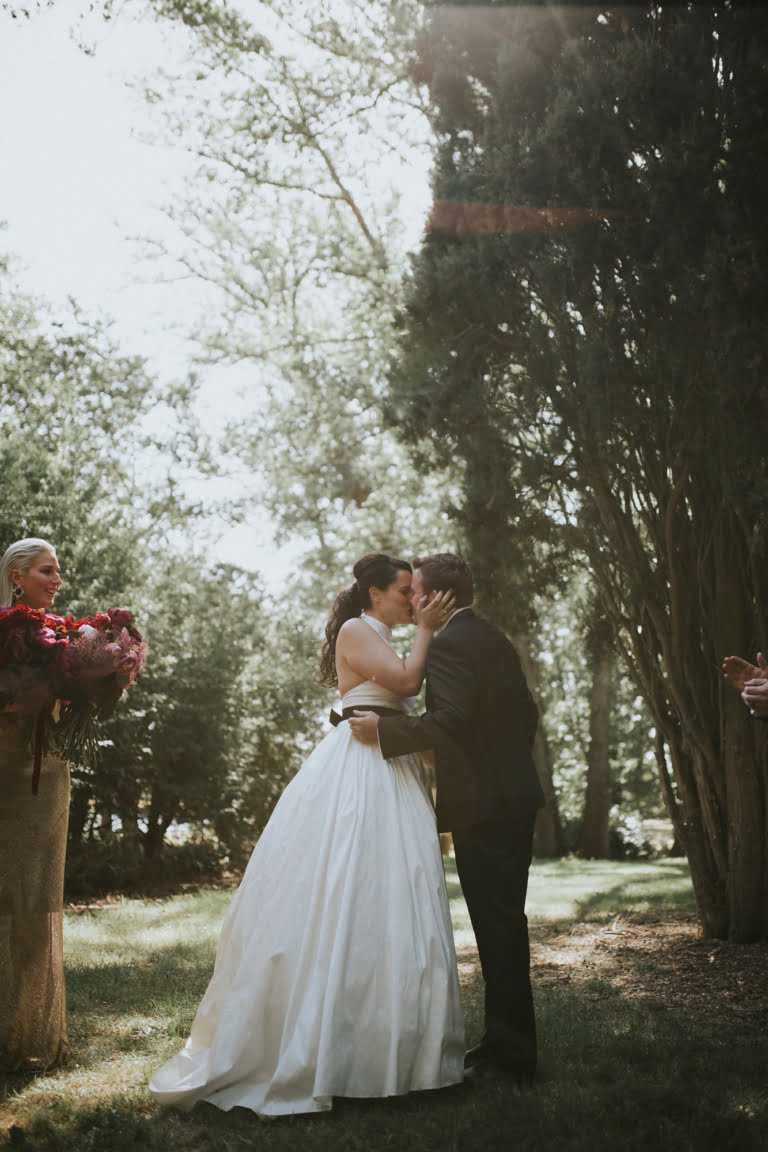 FELICITY & RICHARD’S TASMANIAN WEDDING – Hello May