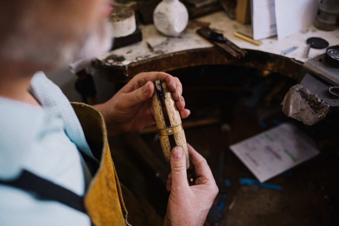 JASON REE DESIGNS – Hello May