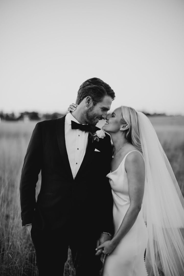 EMMA & STEVEN’S HUNTER VALLEY WEDDING – Hello May