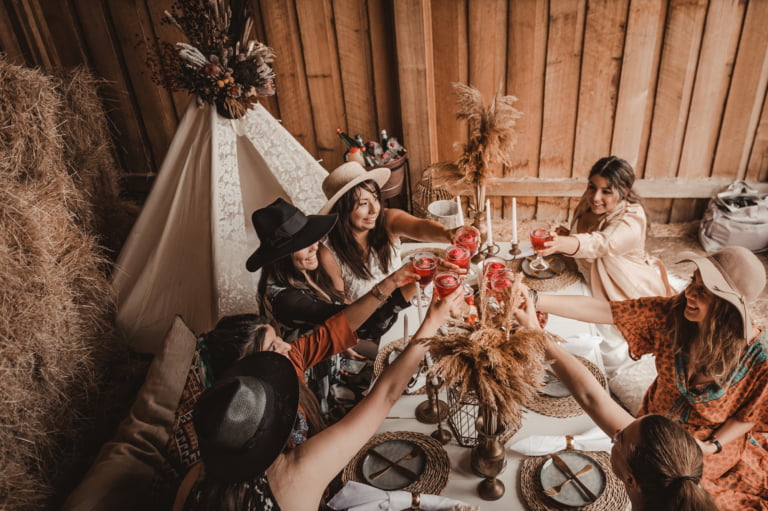 10 HENS PARTY IDEAS & ACTIVITIES YOUR FRIENDS WILL LOVE – Hello May