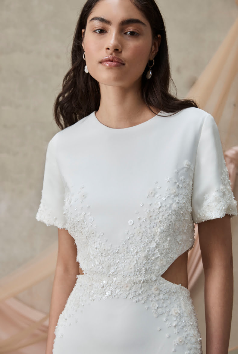 25 UNIQUELY EMBELLISHED BRIDAL GOWNS – Hello May