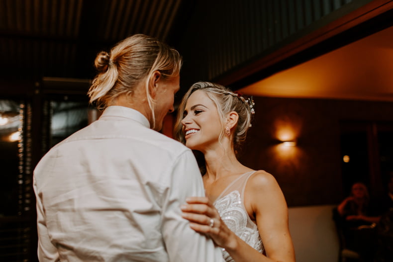 LAUREN & CHRIS’ SUNSHINE COAST WEDDING – Hello May
