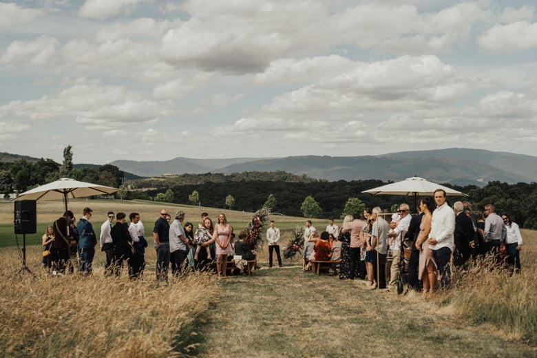 AMBER & DANIEL’S COUNTRY VICTORIA WEDDING – Hello May