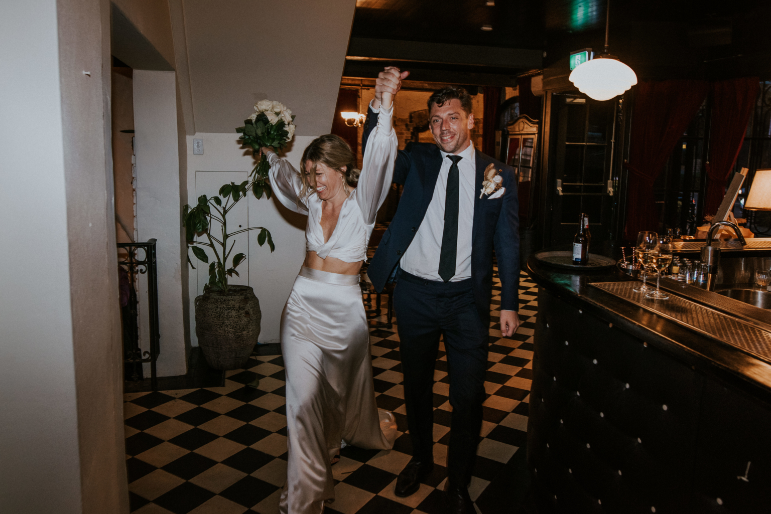 TARA & JEZ’S SYDNEY WEDDING – Hello May