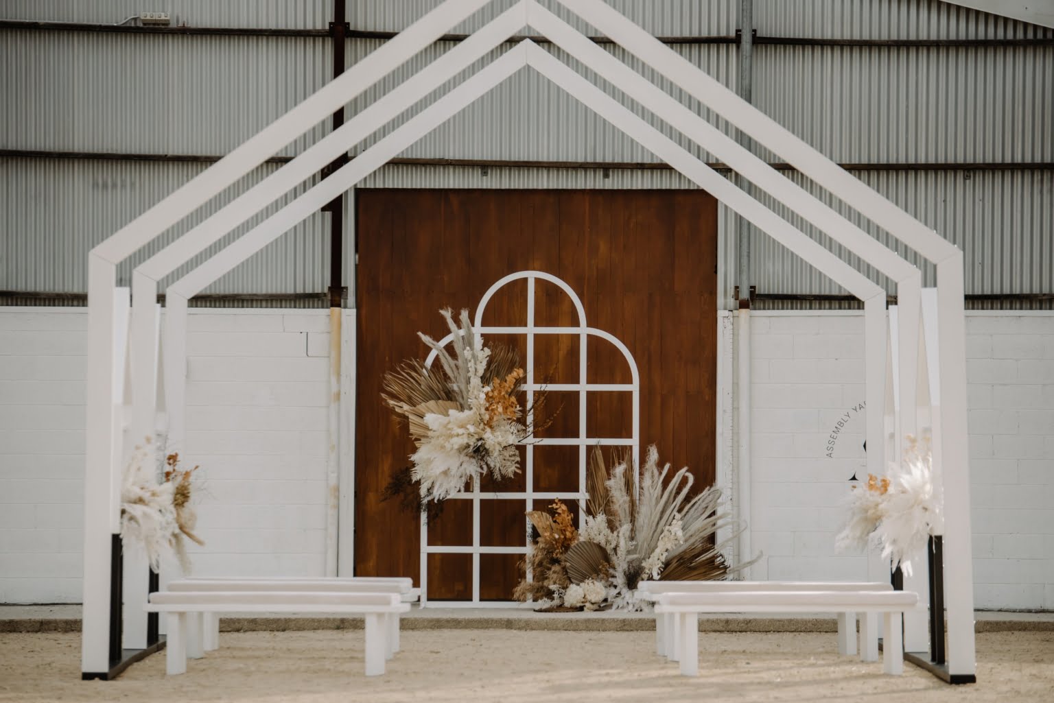 SWOON-WORTHY CEREMONY SETUPS YOU NEED TO SEE – Hello May