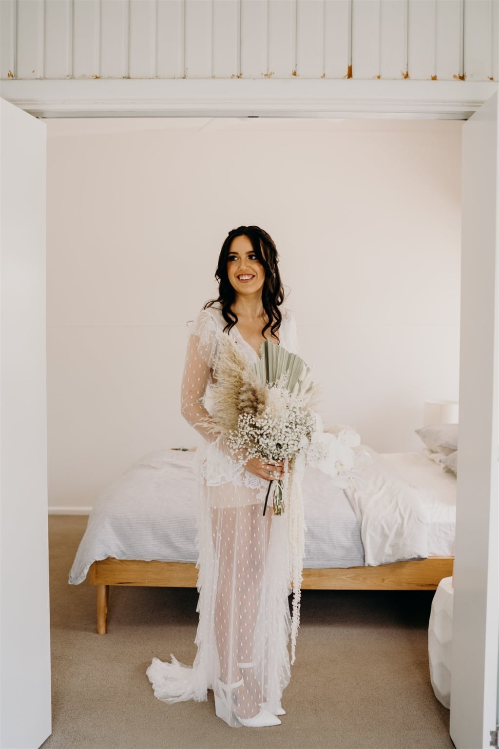 ELLY & BRYCE’S VICTORIAN WEDDING – Hello May