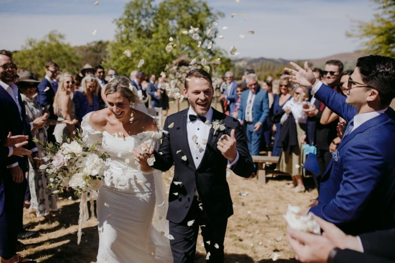 PRUE & LUKE’S SOUTH COAST WEDDING – Hello May