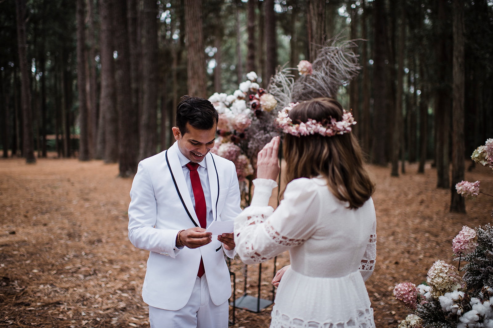 MEGAN & ASH’S NSW CENTRAL COAST WEDDING – Hello May