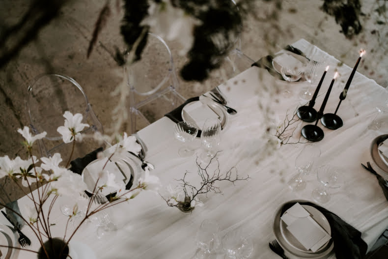 Monochrome Wedding Inspiration & Black and White Ideas - Hello May