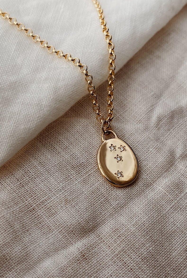 20 JEWELLERY DESIGNERS TO FOLLOW ON INSTAGRAM – Hello May