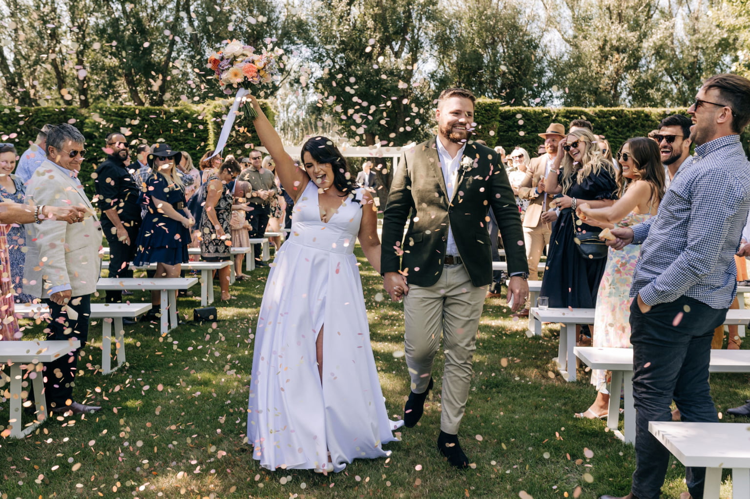 ELLIE & BRETT'S NEW ZEALAND WEDDING - Hello May