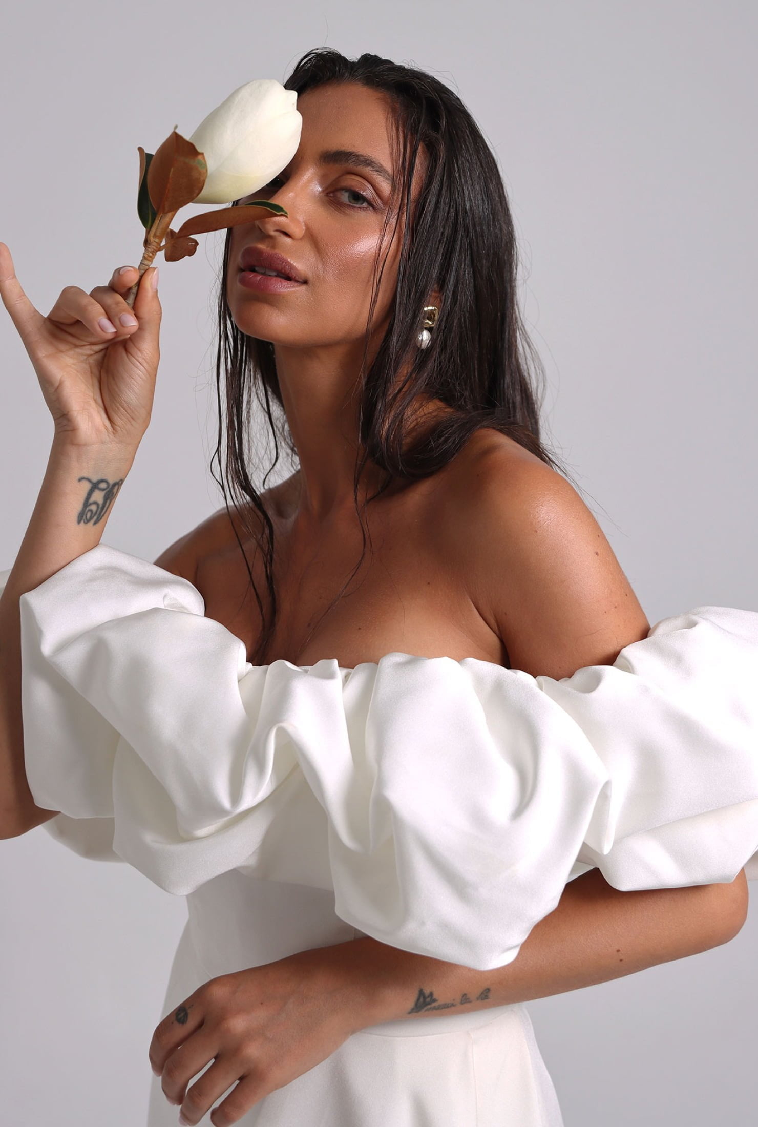 15 LUXE BRIDAL GOWNS TO LOVE RIGHT NOW - Hello May