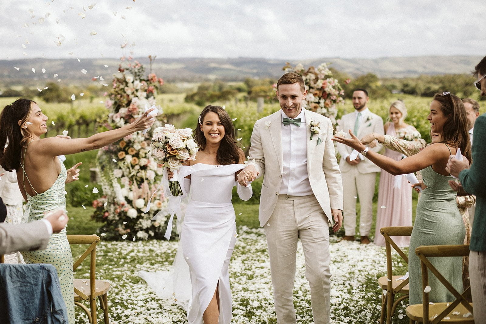 ILANAH & JAKE’S SOUTH AUSTRALIAN WEDDING – Hello May