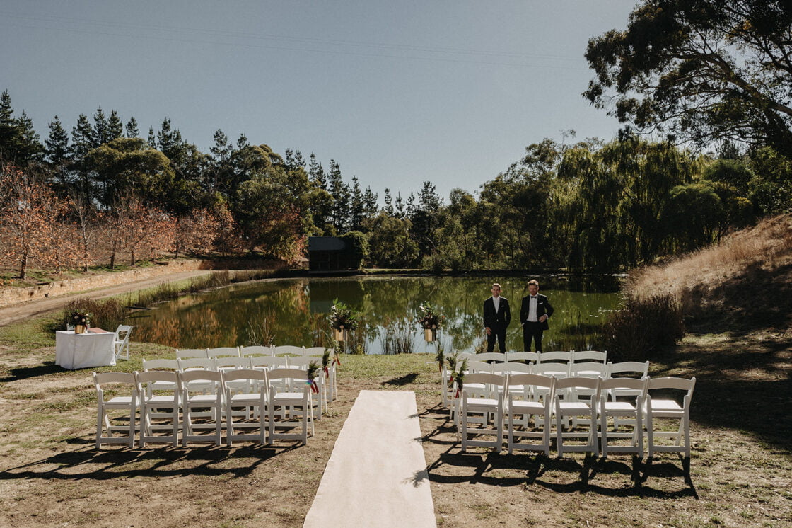 Julie Haslem Article: Heather & Tim's Adelaide Hills Wedding