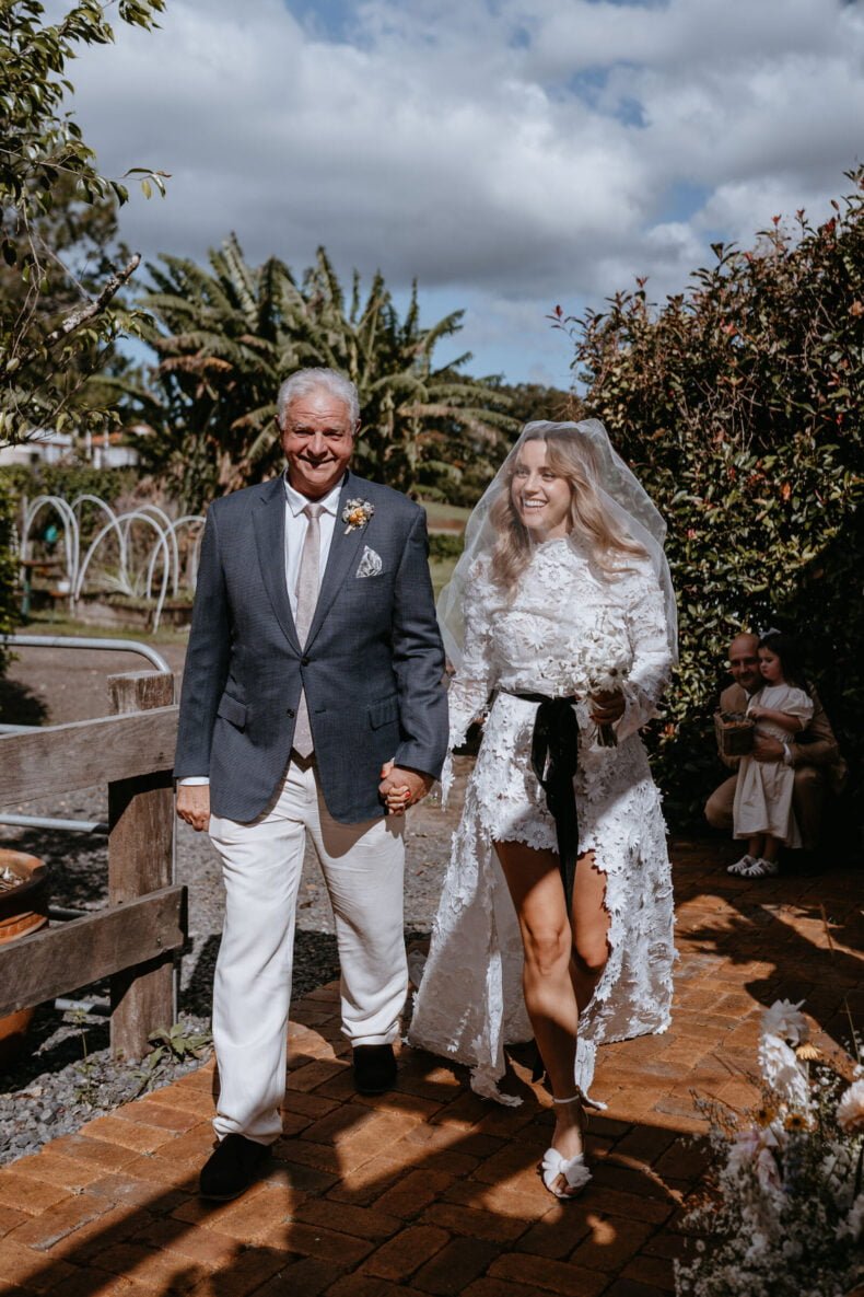 JESSE & JONNY'S NORTHERN RIVERS WEDDING - Hello May