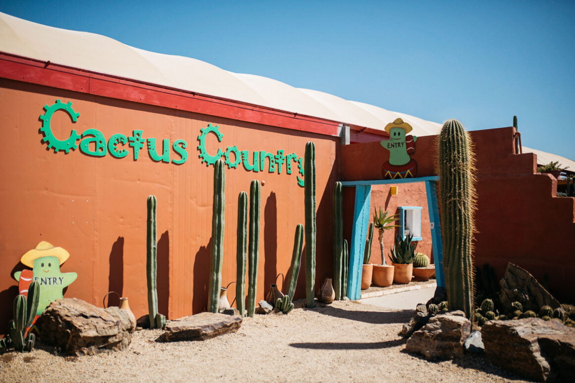 ANGE & RYAN'S MELBOURNE WEDDING - Hello May