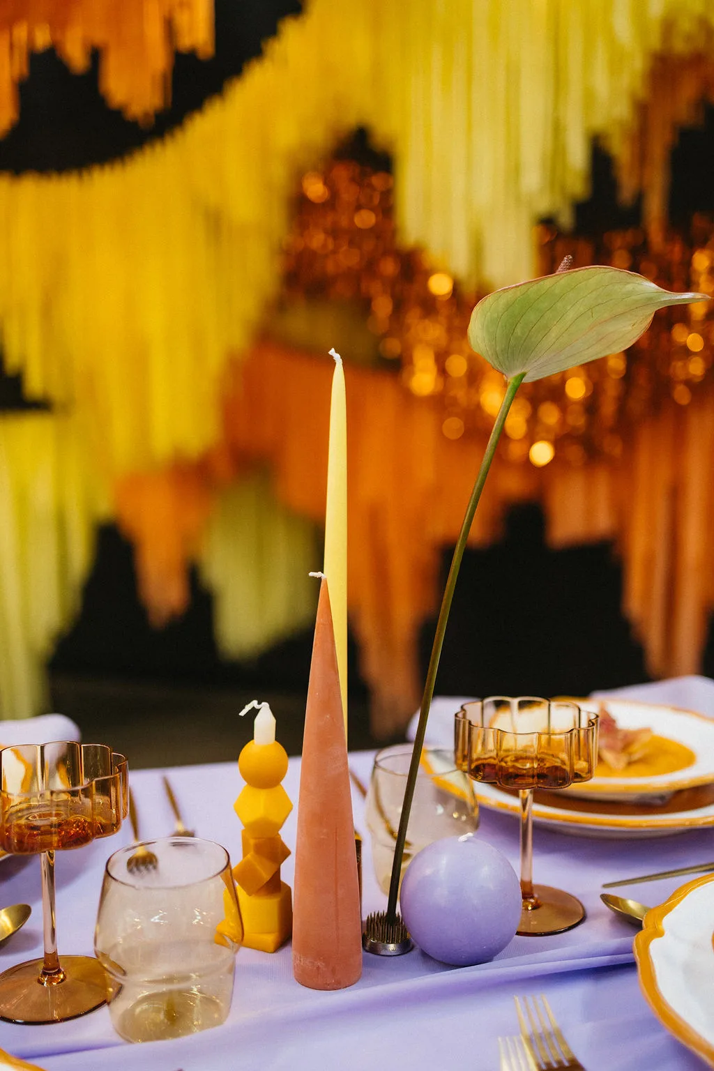 LILAC & PEACH WEDDING STYLING INSPO - Hello May