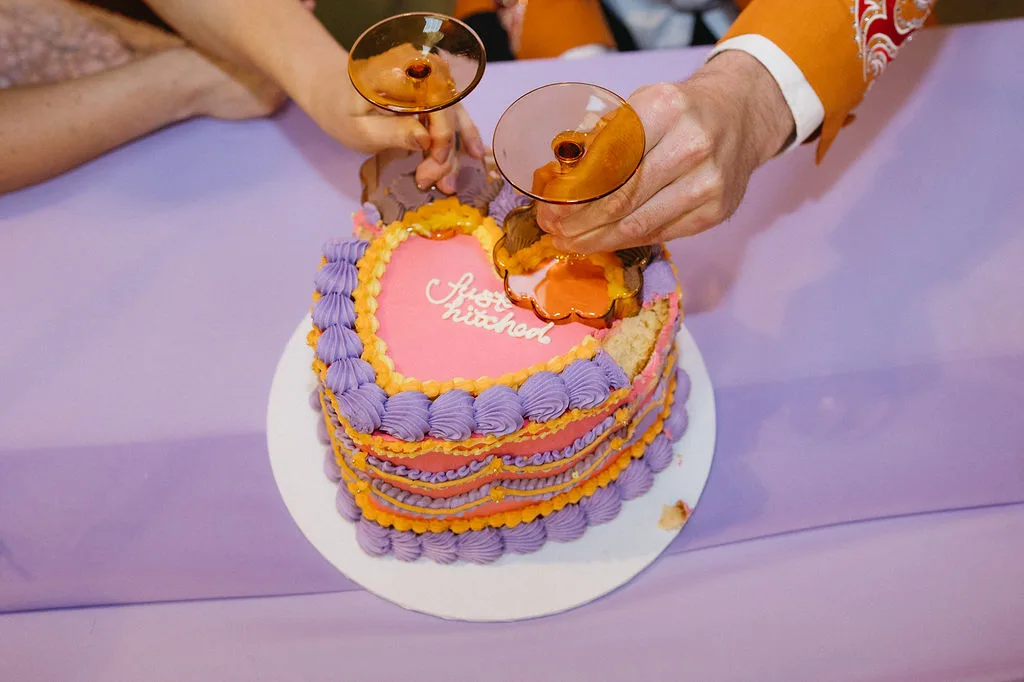 LILAC & PEACH WEDDING STYLING INSPO - Hello May