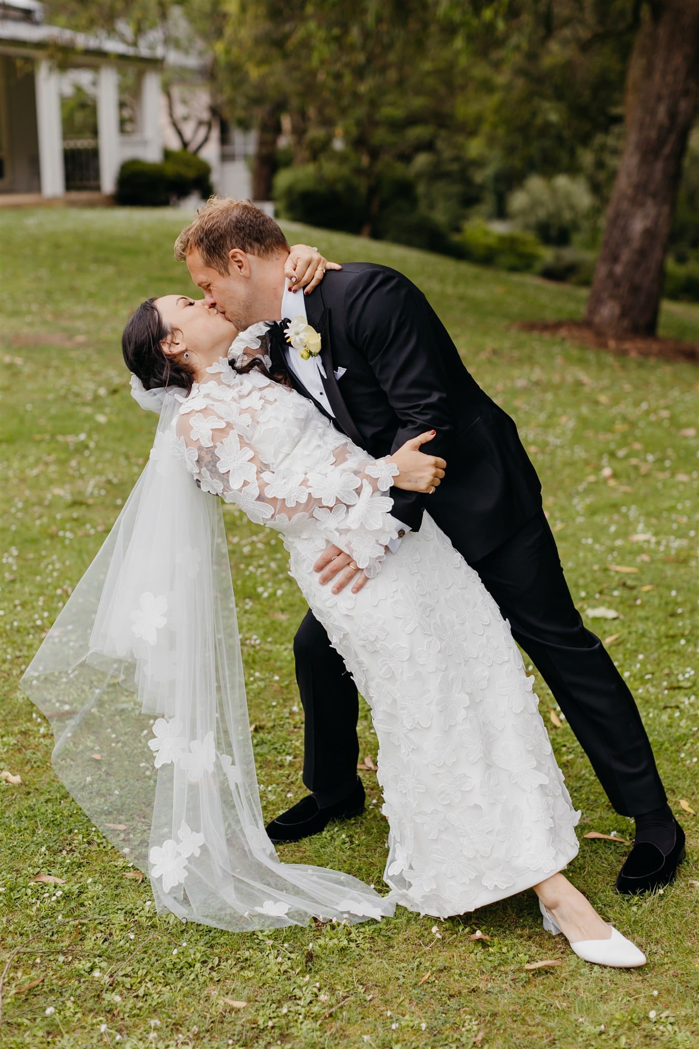 LUCY & ADAM’S MORNINGTON PENINSULA WEDDING - Hello May
