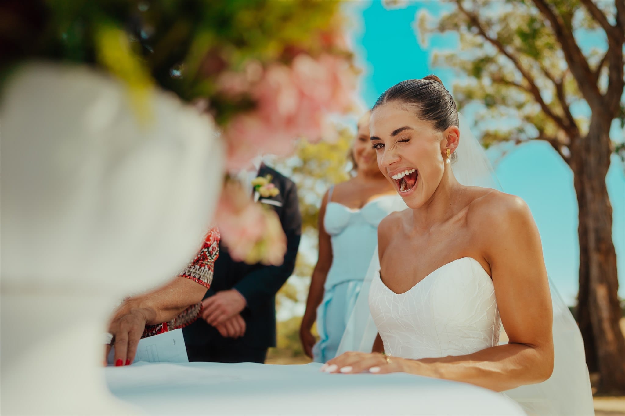 SOPHIE & HARRY’S MORNINGTON PENINSULA WEDDING – Hello May