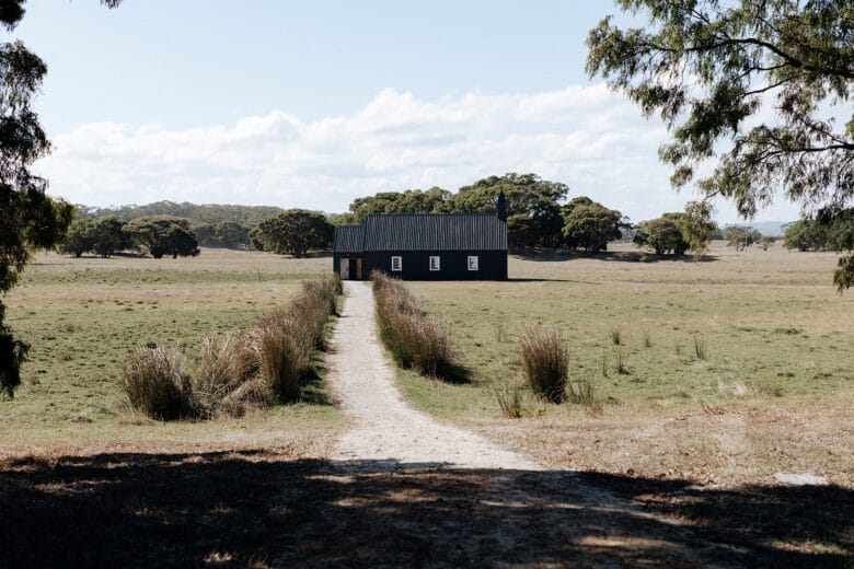 Top 20 rustic country wedding venues in Australia | Hello May