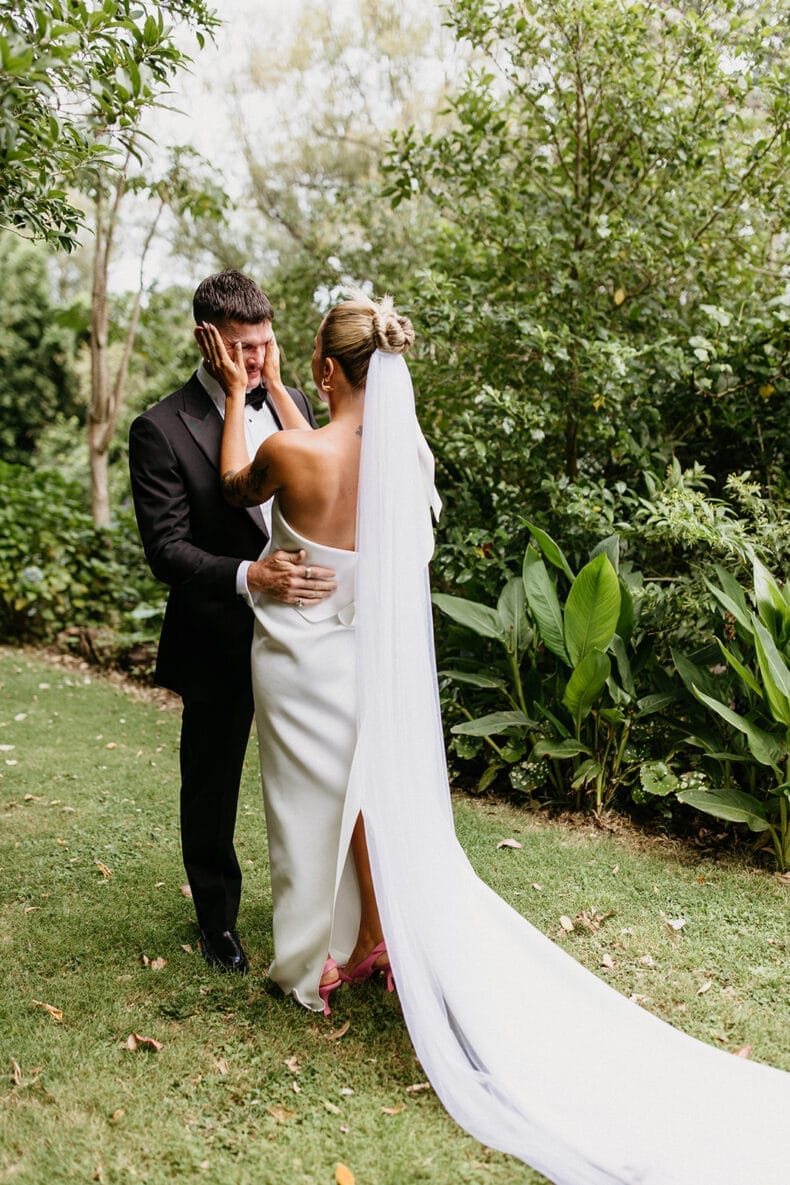 WEDDING DAY FIRST LOOKS - Hello May