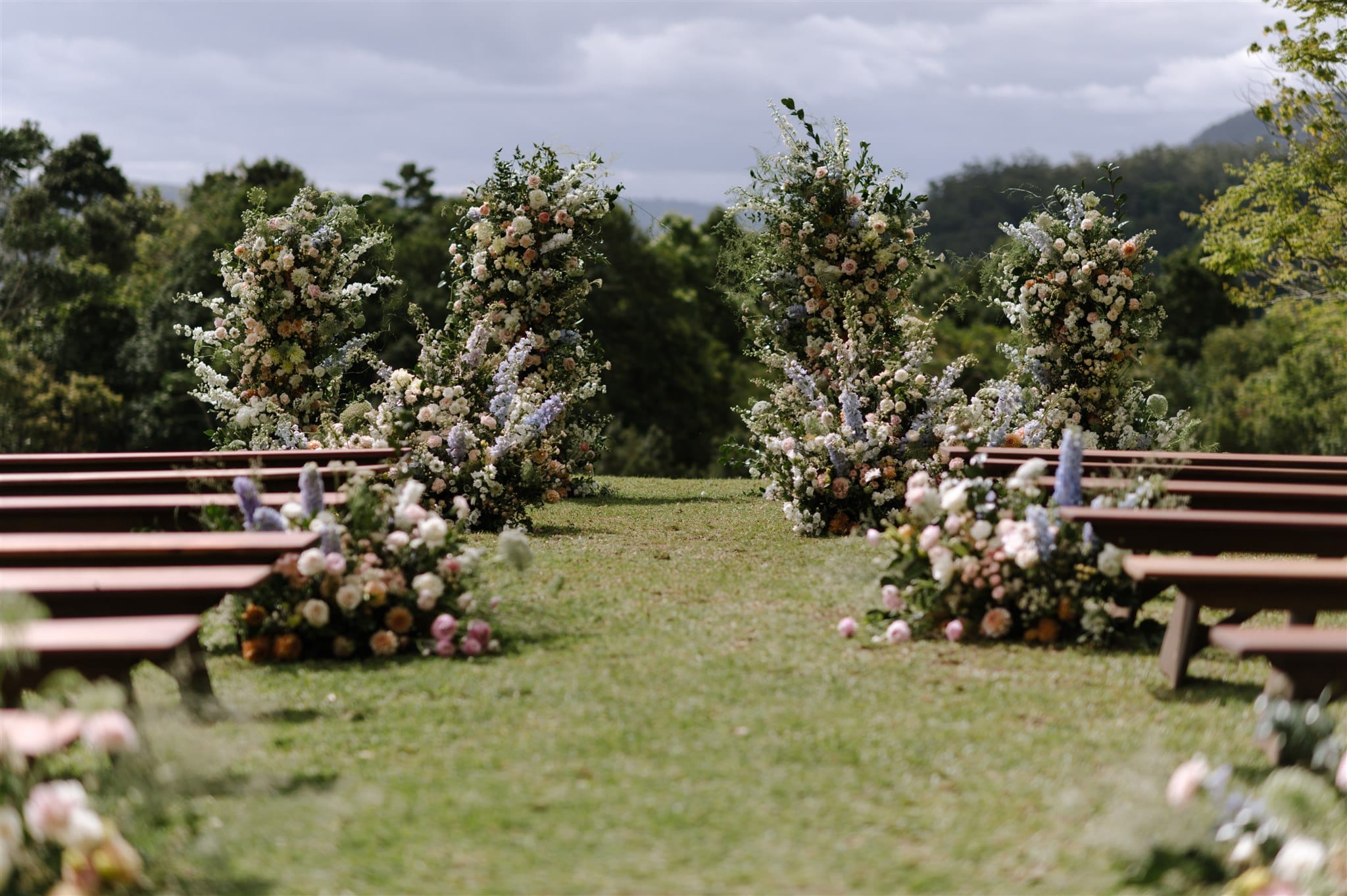 Dreamy Wedding Altar & Arbour Ideas - Hello May