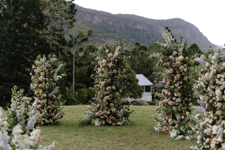 Dreamy Wedding Altar & Arbour Ideas - Hello May